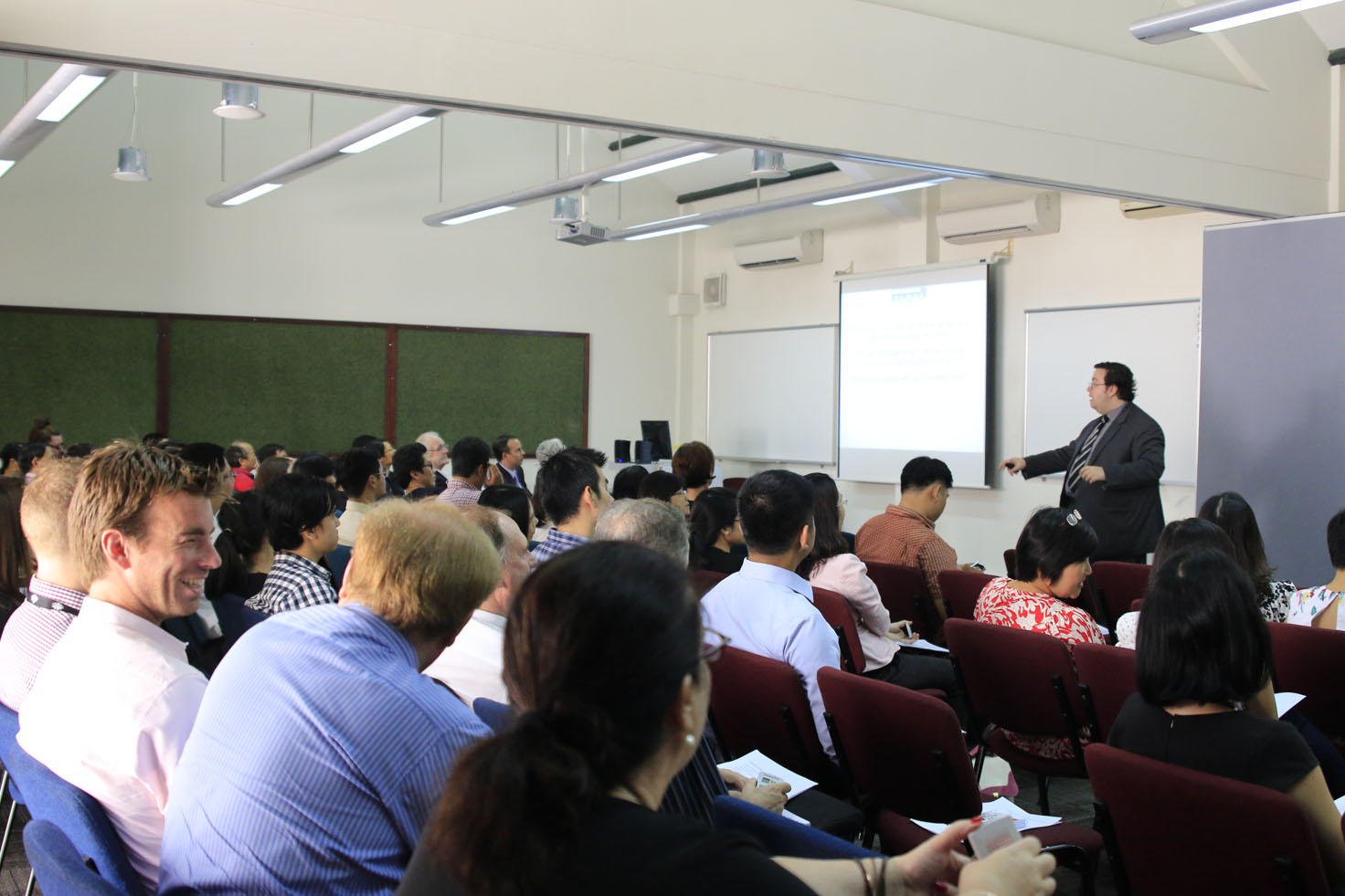 RMIT ra mắt chương trình Phát triển Cấp Quản lý