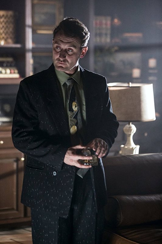 Đánh giá phim Cold Moon - xác chết đêm trăng